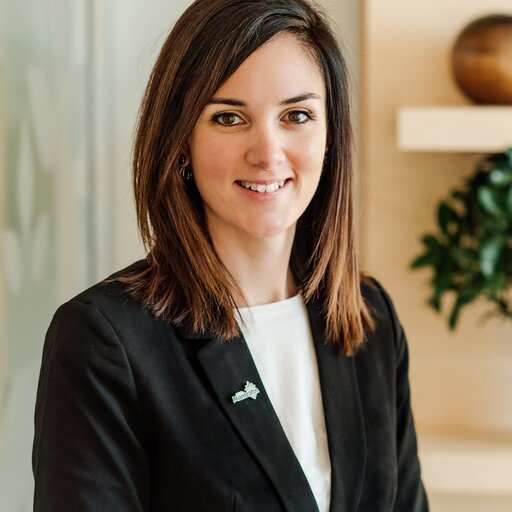 Annie-Claude Moreau — Academos