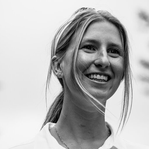 Laurence Bourgault — Academos