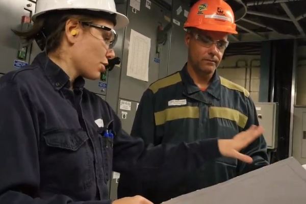 Être ingénieure chez Alcoa #video #carrieretop — Academos